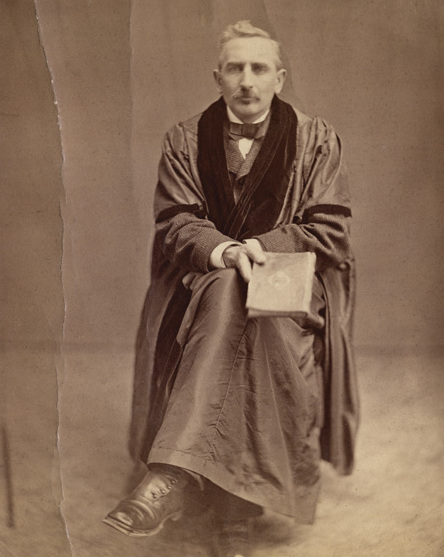 The art of compromise | Old Yale | Yale Alumni Magazine